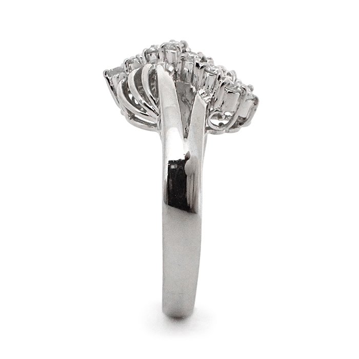 Pt900 ダイヤモンド 指輪 11号 シルバーカラー｜Reizm(リズム)